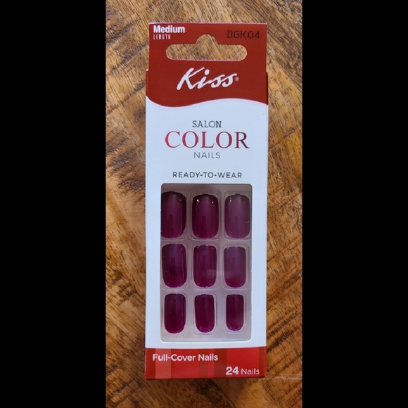 Kiss | Makeup | Kiss Brand Fake Nails | Poshmark